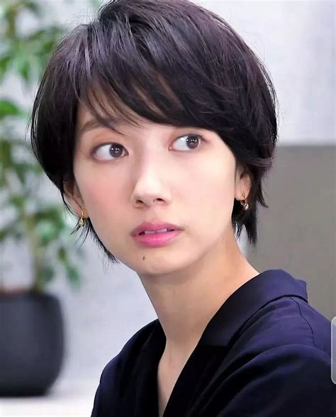 Pin by 広也 齋藤 on 女優 波瑠 Womens fashion Idol I saw