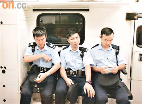 醉酒法漢襲警揭藏毒 東方日報