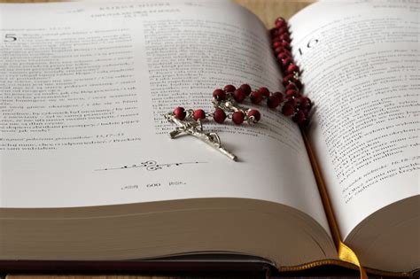 ¿cómo Se Ordenan Los Libros Del Antiguo Testamento Religion Realm