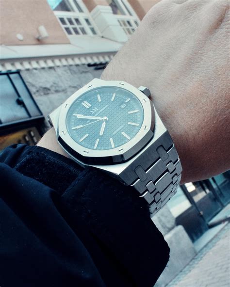 [mykola Matyushenko The Surface] My Own Watch Brand R Watches