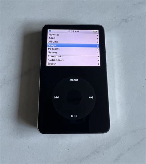 Dug Up My Old Ipod 55 The Screen Is A Bit Iffy But It Works Debating If I Should Mod It Ripod