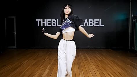 Shoong Lisa Dance Part Youtube