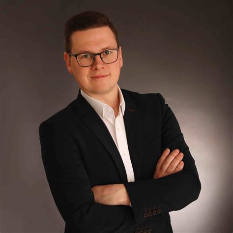 Michael Kell Stv Geschäftsführer Serienreif Gmbh And Co Kg Xing