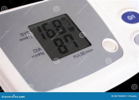 Sphygmomanometer Digital Vs Analog At Carmella Vanzant Blog
