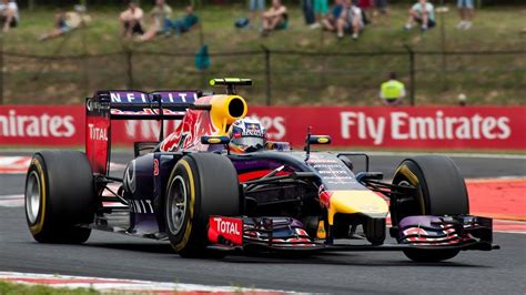 Номеромания 3 Даниэль Риккардо 2014 год Формула 1