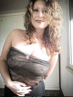 Sexy Milfs Foto Porno AmaPorn