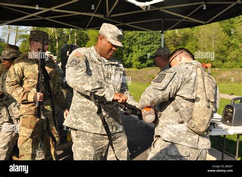 Us Army National Guard Soldiers From Joint Force Headquarters Ny