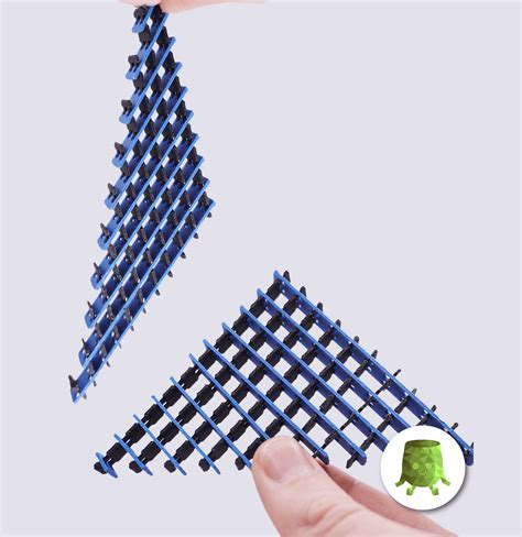 Stretchy Fidget Triangle 3d Model By Tomodesigns On Thangs