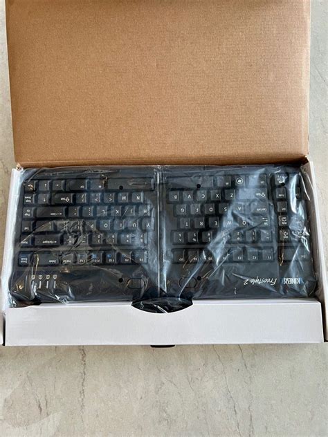 Kinesis Freestyle 2 Ergonomic Split Keyboard Computers And Tech Parts And Accessories Computer