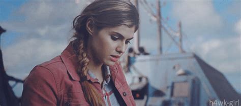 Baywatch Alerte À Malibu Alexandra Daddario En 3 Rôles