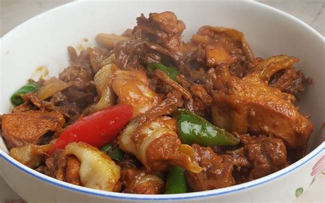 妈妈用了30年的鸡肉做法，不用花钱买秘方，简单美味，好吃不油腻 哔哩哔哩