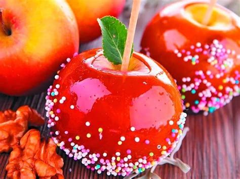 31 октября — День яблока в карамельной глазури Caramel Apples Healthy Desserts Food