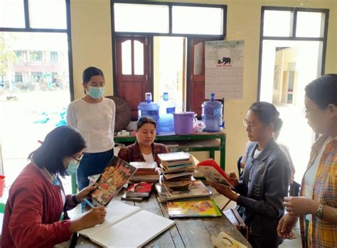 ကျိန္တလီမြို့တွင် စာဖတ်ရှိန်မြှင့်တင်ရေး Mobile Library စနစ်ဖြင့် စာအုပ်စာစောင်များ ငှားရမ်းပေးခ