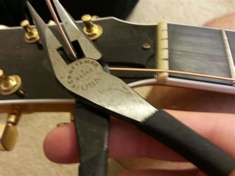 How To Replace A Broken Guitar String Mozart Project