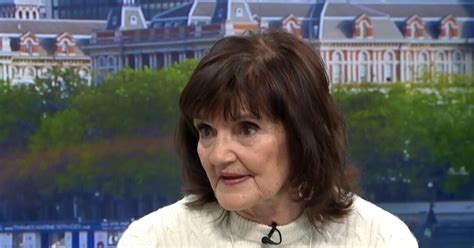 Anne Nolan In Tears Live On Gmb As She Makes Tragic Linda Realisation