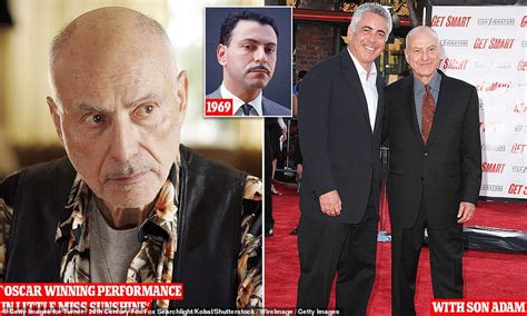 Oscar Winning Actor Alan Arkin 89 Passes Away At His California Home Daily Mail Online