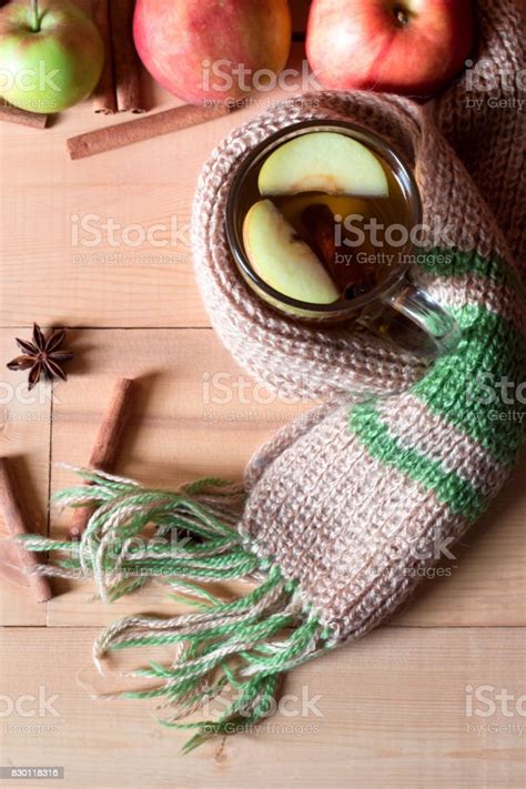 애플 계 피 막대기로 차 나무 바탕에 스타 아니 스의 뜨거운 음료 0명에 대한 스톡 사진 및 기타 이미지 0명 가을 건조한 Istock