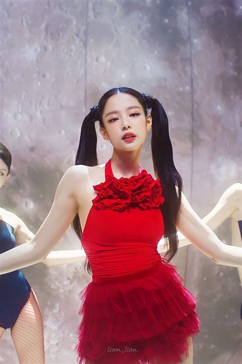 Jennie You And Me Dance Performance