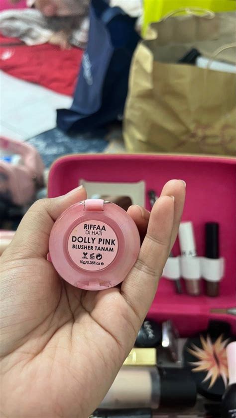 Riffa Cream Blusher Code Dolly Pink Beauty And Personal Care Face Makeup On Carousell