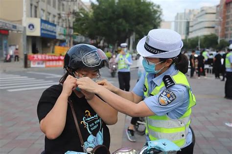 从2到90——我市警方着力提升电动自行车头盔佩戴率工作综述