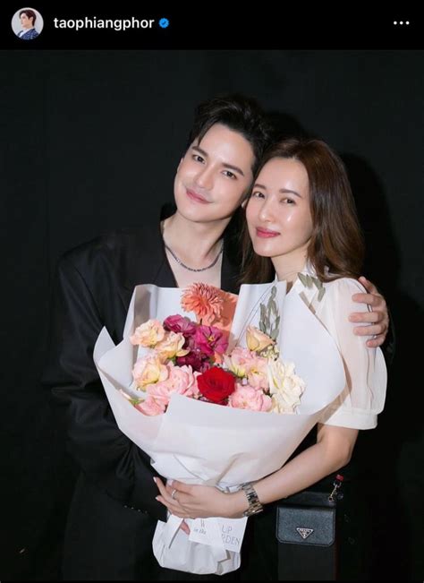 Photo Gallery “เต๋า” แทบวูบ มูที่ฮ่องกง ขอให้เงินไหลมาเทมา แต่ดันเจอเงินไหลออก พ่อแฟนถูกแก๊งคอล