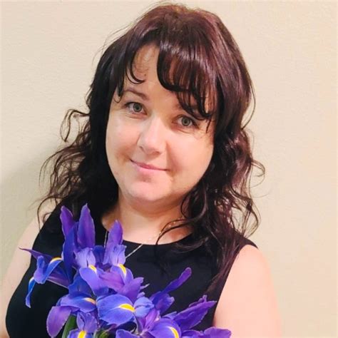 Elena Munteanu English Romanian Interpreter Languageline Solutions Linkedin