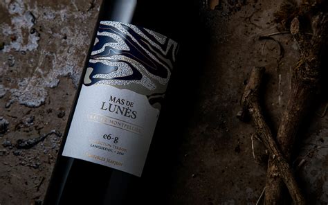 Wine label design - M&A Creative Agency
