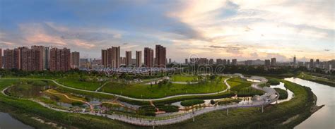 Sunset Aerial Photography Of Peninsula Waterfront Park Huiyang District Huizhou City