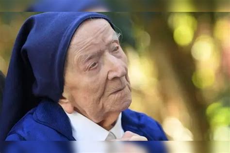 世界上最长寿老人在法国去世，享年118岁，一生经历过18任法国总统！