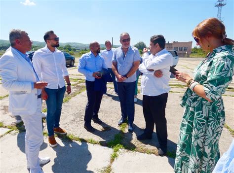 Кметът на Лом обсъди мащабни инвестиционни проекти с чуждестранни експерти