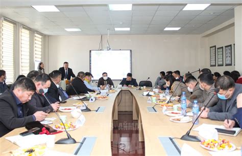 Сумдын удирдлагууд Малын удмын сангийн үндэсний цогцолбортой танилцлаа