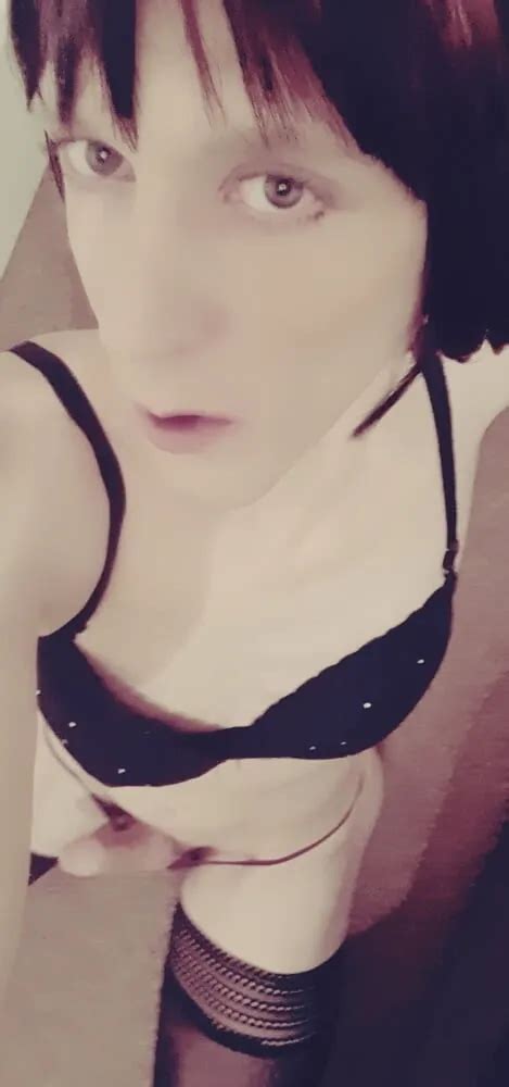 Re Upload 16 Nude Pics Xhamster