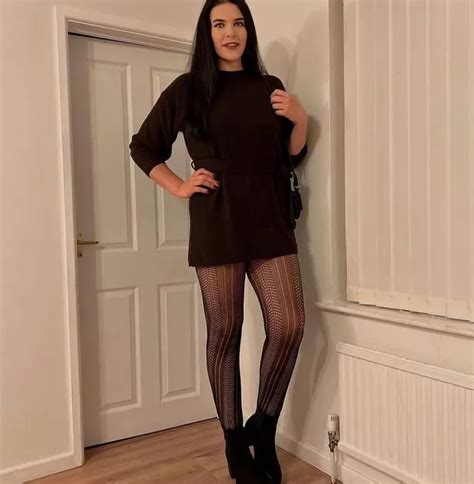 Meet Ft Amazonian Charlie Babestation Model Turned Onlyfans Star Who Raked In K In One