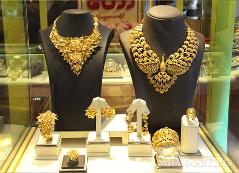 💰 ရွှေဈေး နှင့် ငွေကြေး 💸