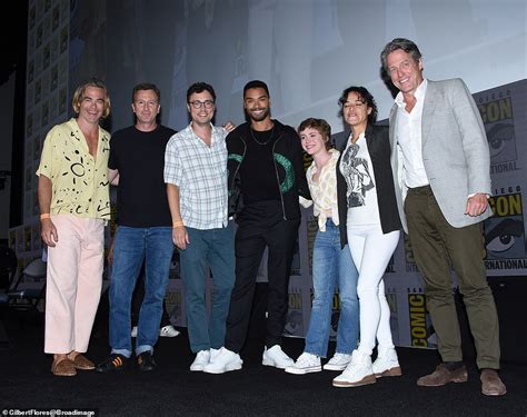 Chris Pine Shows Off His High Kick At The Dungeons And Dragons Panel At