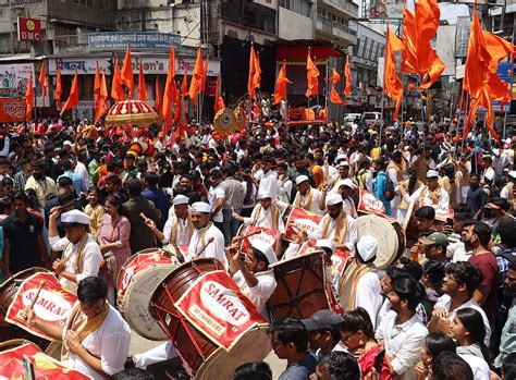 Pune Want To Watch Ganpati Visarjan Procession Here Are Prime Viewing