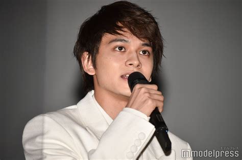北村匠海、ろう者役で手話より難しいこと 下ネタ”手話披露で吉高由里子からツッコミも＜星降る夜に＞ モデルプレス