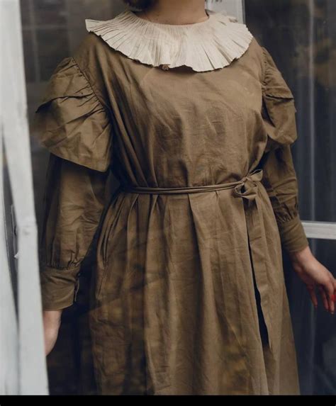 Святкова сукня — ціна 1000 грн у каталозі Сукні міді Купити жіночі речі за доступною ціною на