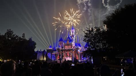 Disneyland Fireworks Time And Tips For A Magical Show