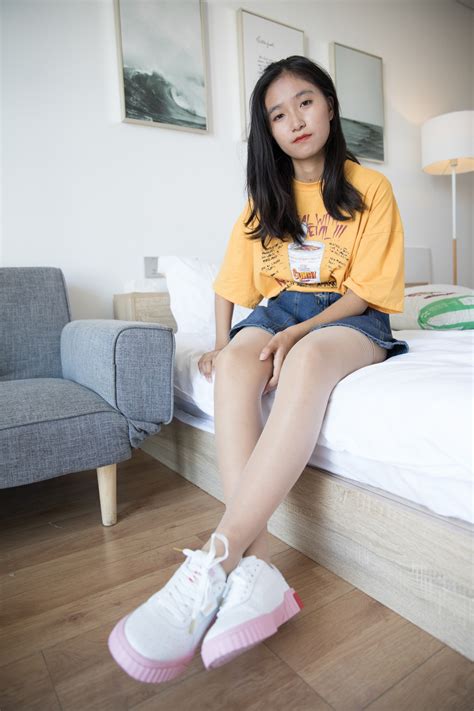 [wulian Media] No 303 Xiao Zhao Portrait Of Youth V2ph