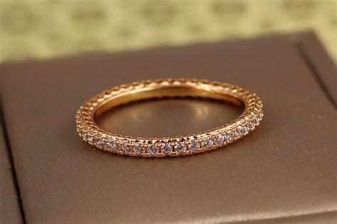 ᐉ Каблучка Xuping Jewelry доріжка з дрібним камінням по колу р 18 Золотистий • Краща ціна в