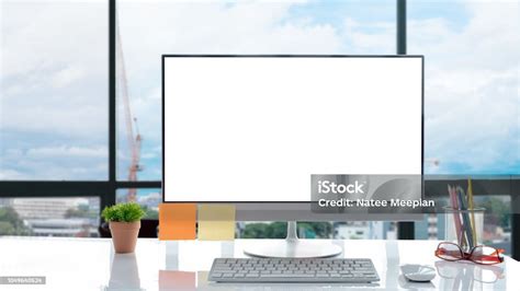 바탕 화면 이랑 현대 사무실 사무실 직장 개념에서에서 현대적인 데스크톱 컴퓨터 작업 영역 0명에 대한 스톡 사진 및 기타 이미지 Istock