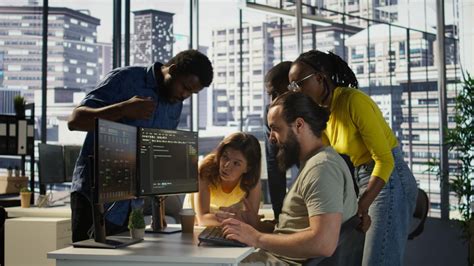 How Cloud Computing Transforms B2b Businesses In 2025