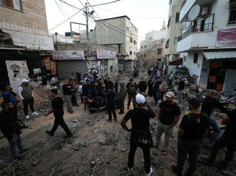 Газын зурваст дүрвэгчдийн хуаранд цохилт өгсний улмаас 66 хүн амиа алджээ