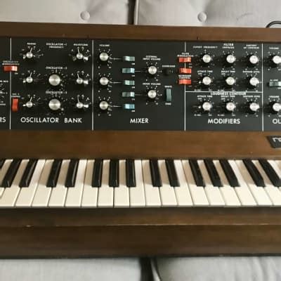 Moog Minimoog Model D Vintage Reverb