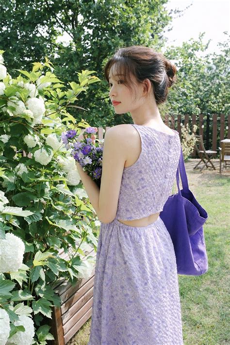 Pin Oleh Chay Ii Di Fashion Collection Di 2024 Gaya Model Pakaian