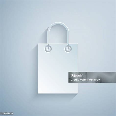 회색 배경에 격리 된 종이 잘라 종이 쇼핑 백 아이콘 패키지 기호입니다 종이 아트 스타일 벡터 일러스트레이션 3차원 형태에 대한 스톡 벡터 아트 및 기타 이미지 Istock