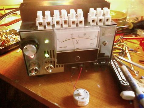 Variable Regulated Power Supply PocketMagic Variable Regulated Power Supply PocketMagic