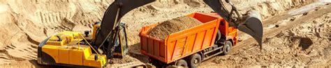 Купить песок карьерный с доставкой, продажа карьерного песка