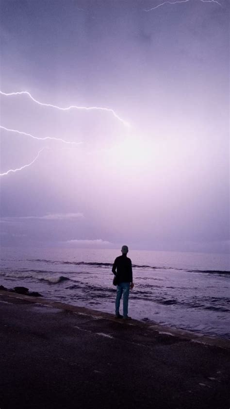 Sl Updates 🇱🇰 දැනට ජීවත් වන කොළඹ විශ්ව විද්‍යාලයේ පැරණිතම විද්‍යාර්ථවරිය ප්‍රවීණ රංග වේදිණිය